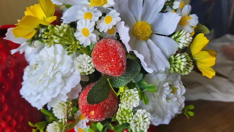Strawberry Ceramic Vase Floral Arrangement, Strawberry Centerpiece ...