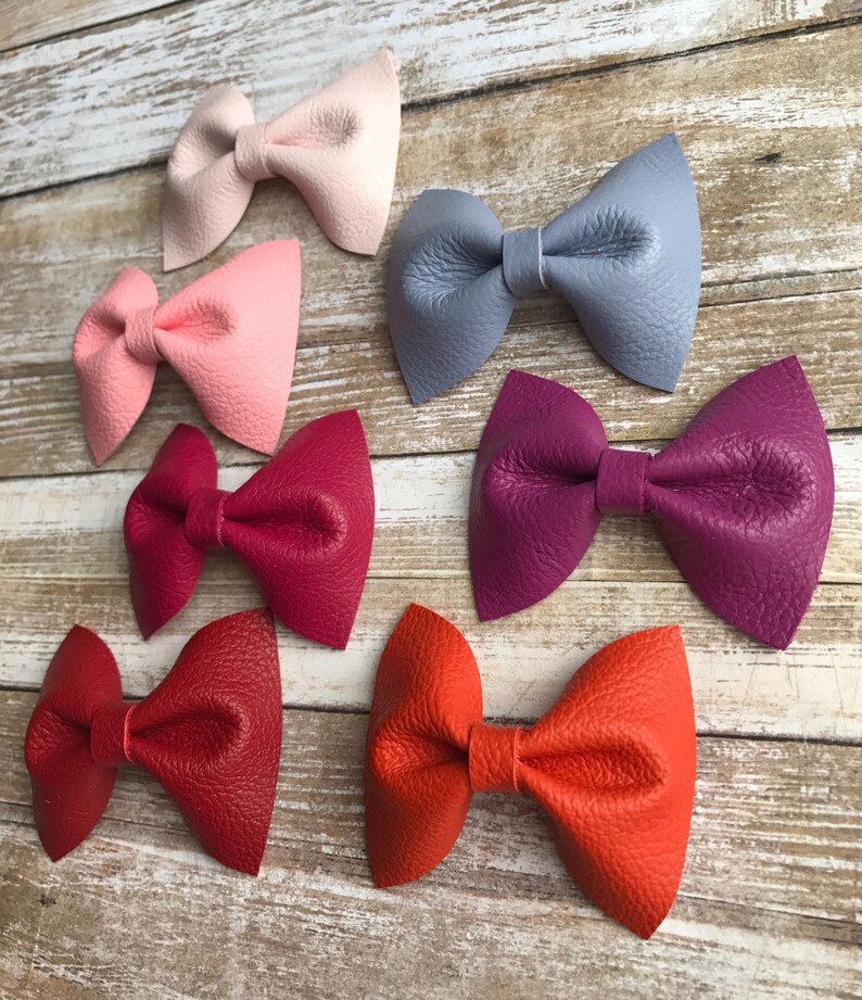 Classic Leather Bow baby bow girl bow leather bow clip | Etsy