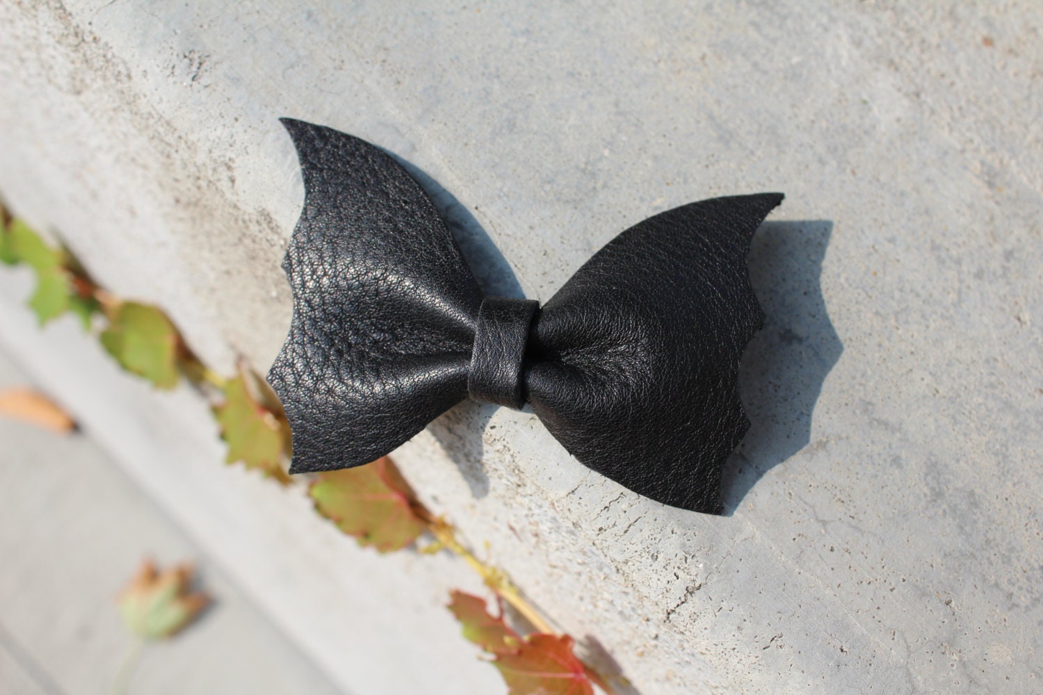 Bat Wing Bow, Small & Large Sizes Halloween Bow, Fall Bow, Halloween ...