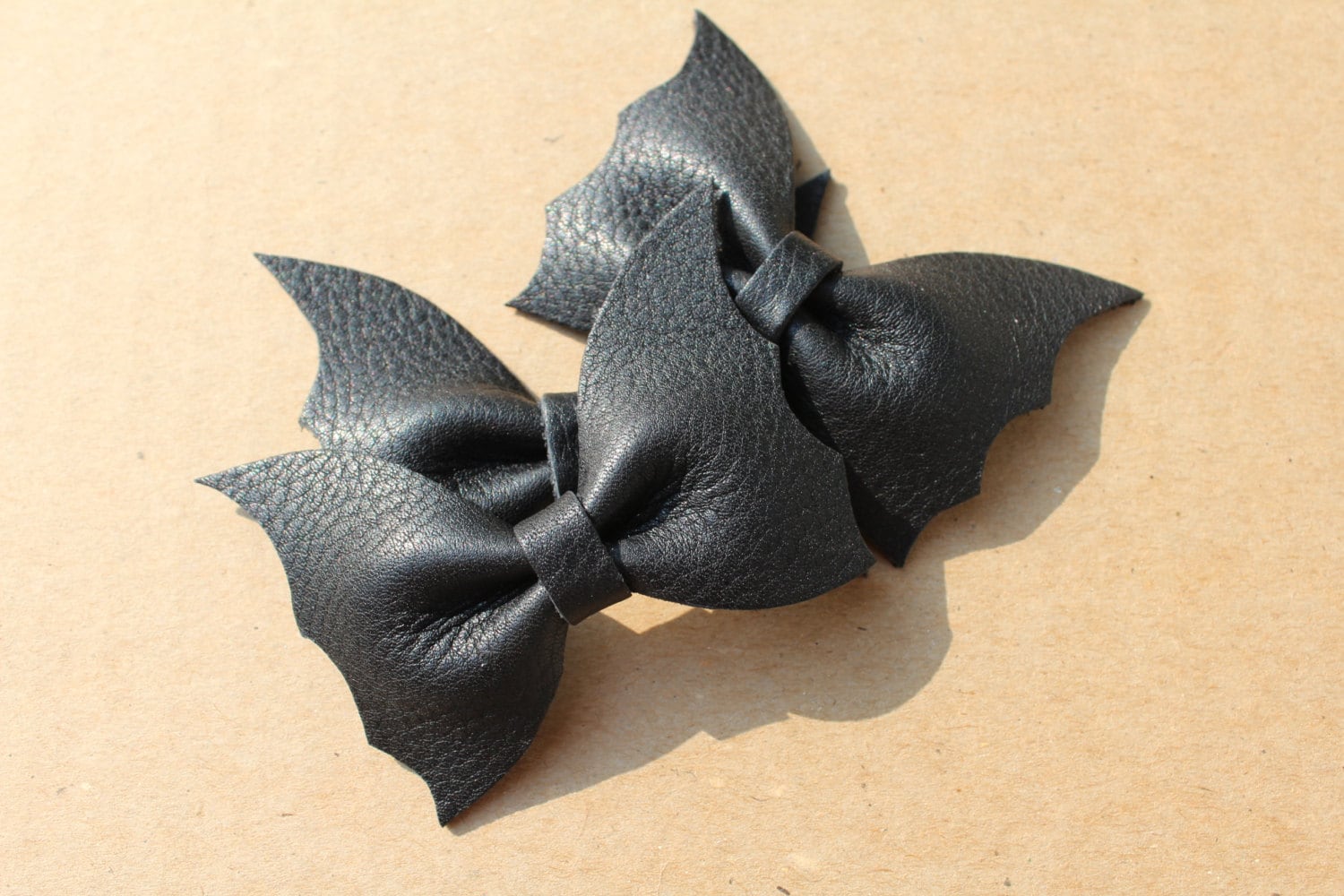 Bat Wing Bow, Small & Large Sizes Halloween Bow, Fall Bow, Halloween ...