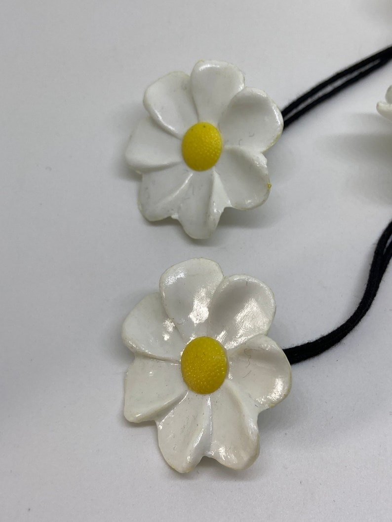 Vintage 60s Plastic Flower Hair Bobble Elastic Pair White - Etsy