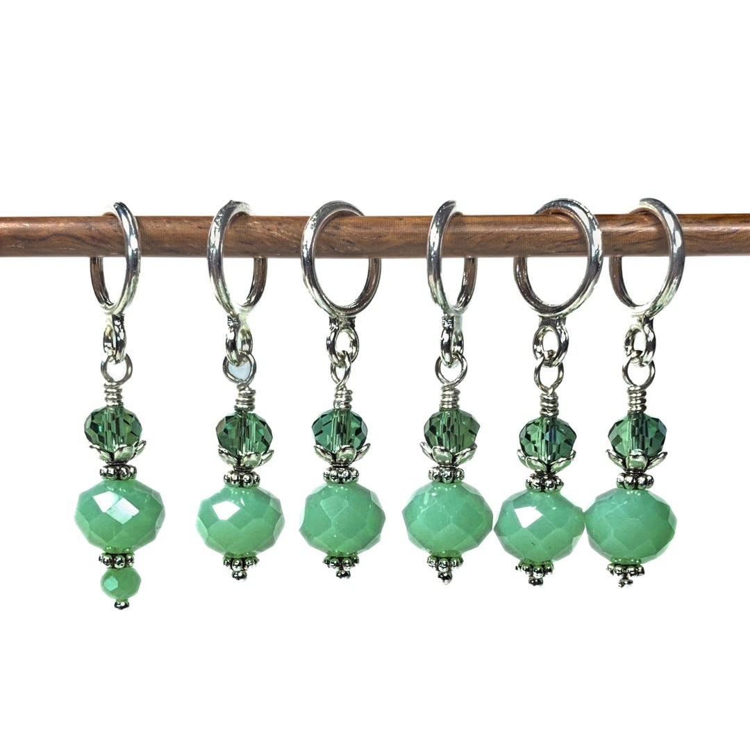 Green Crystal Stitch Markers for Knitting/crochet: Snag-free Design ...