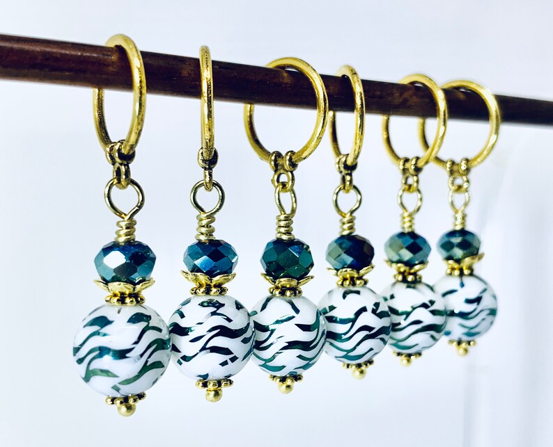 Spruce Green Glass Bead Stitch Markers: Holiday Knitting Ornaments - Etsy