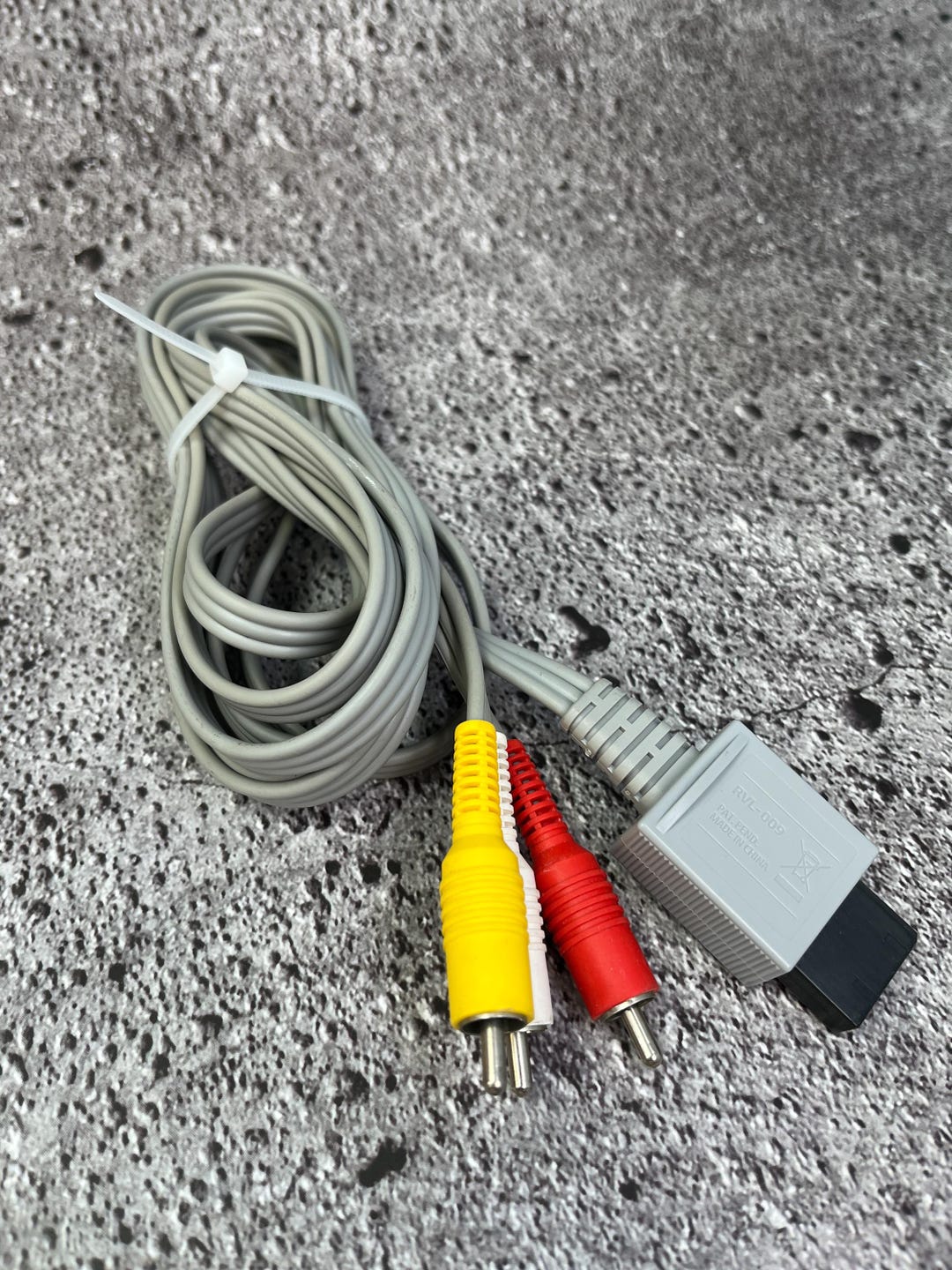 3-in-1 Wii AC Power Adapter & Composite Audio Video Cable - Nintendo ...