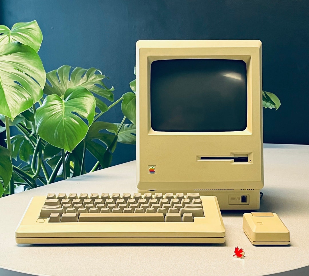 Macintosh 512K, Mouse, Keyboard - Apple Computer Vintage 80s Retro ...