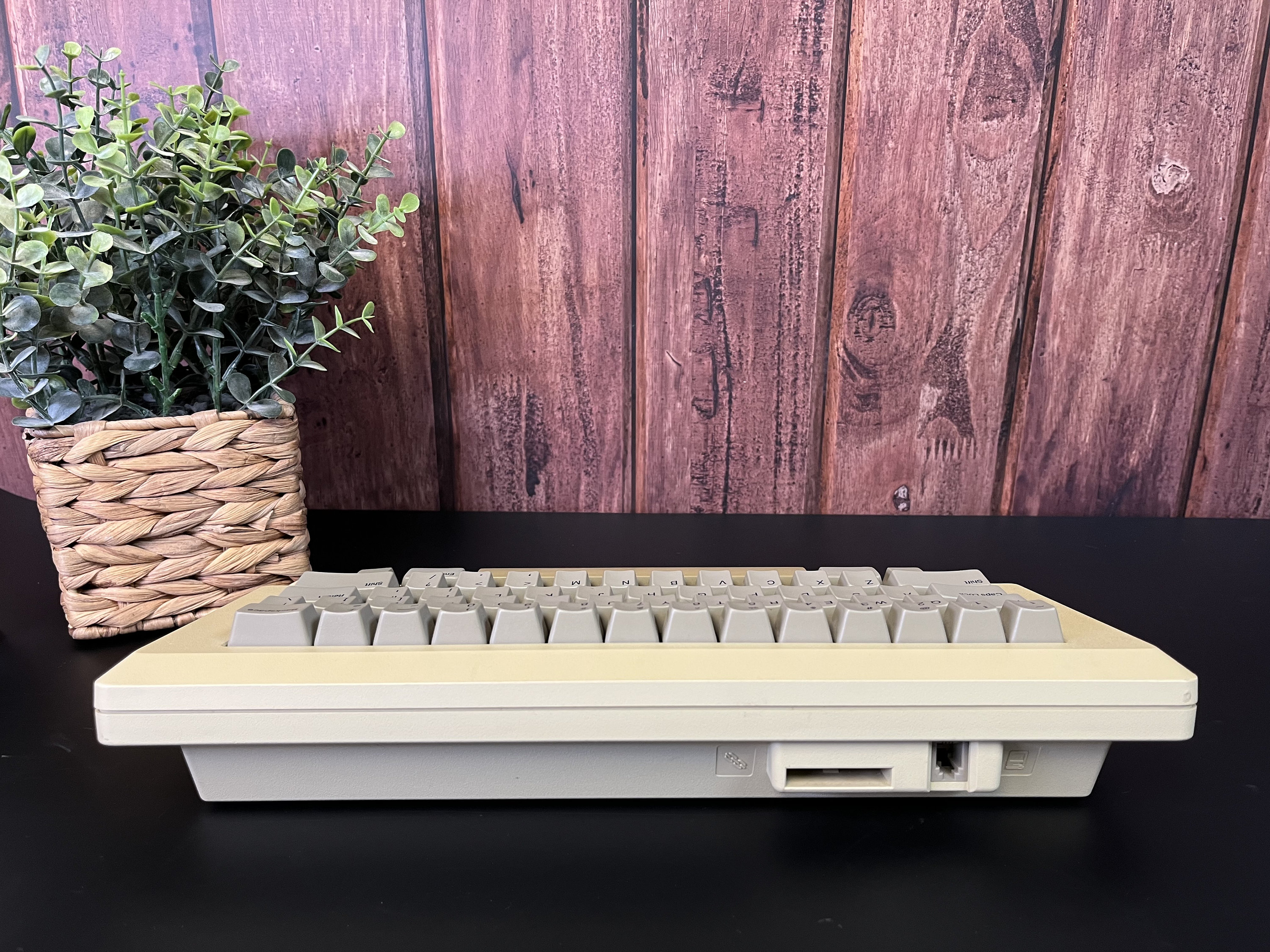 Mac Keyboard, VERY EARLY Production Vintage Macintosh Plus Retro Apple ...
