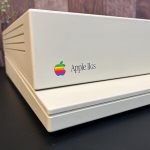 Vintage Apple IIGS WOZ Edition Macintosh Retro Computer UNTESTED. - Etsy