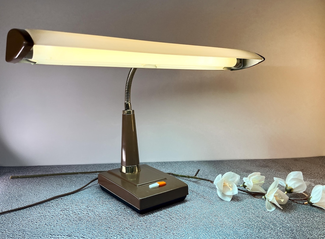 MCM Reading Lamp - Desk Accessory, Vintage Decor - Piano/bankers Lamp ...