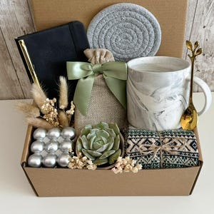 New Employee Welcome Gift Box, Employee Appreciation Gift, Corporate ...