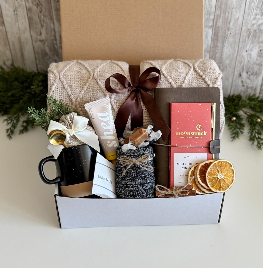 Holiday Gift Sets for Employee, Corporate Gift Boxes, Business Gift ...