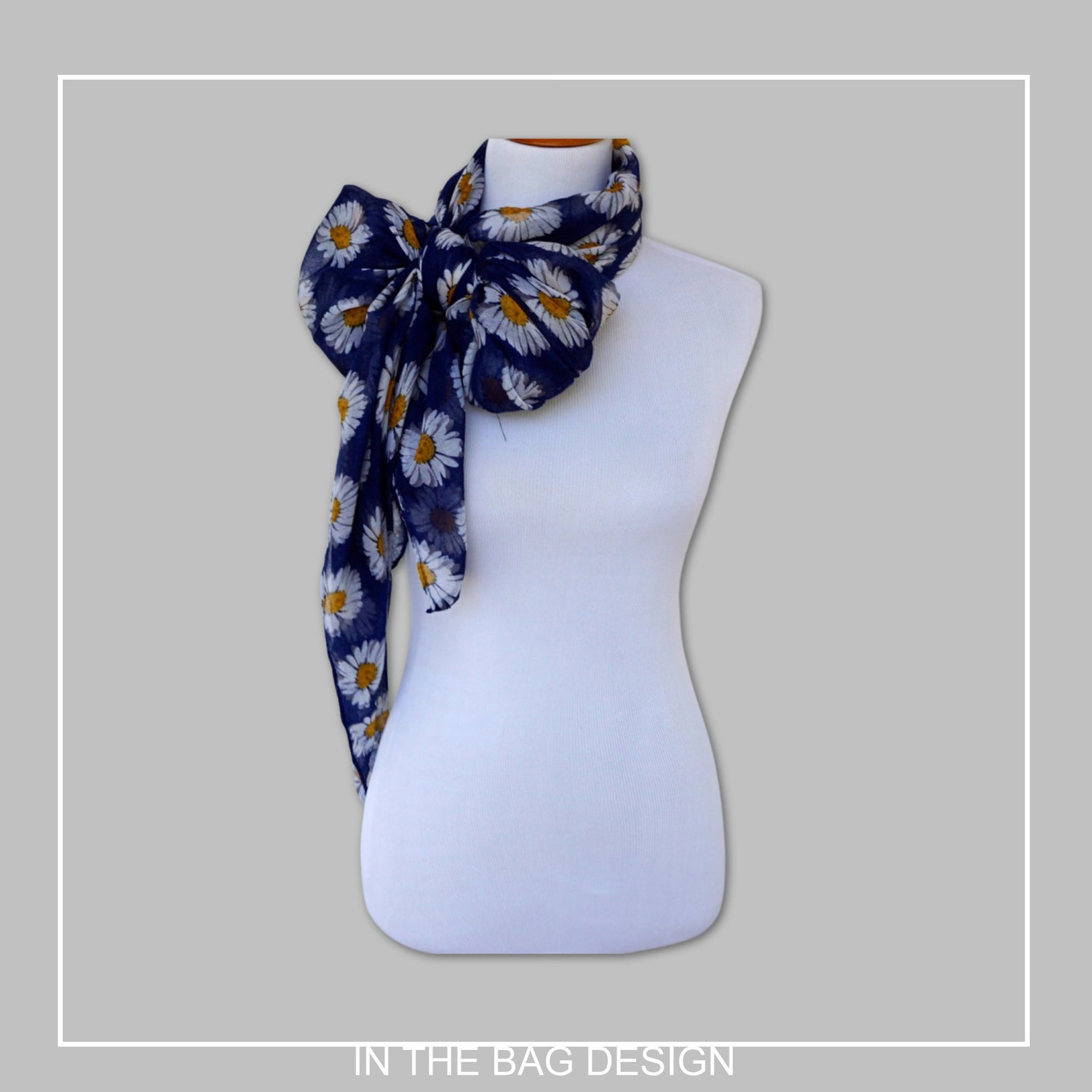 Daisy Print Scarf / Floral Print Scarf / Navy Scarf Shawl / - Etsy