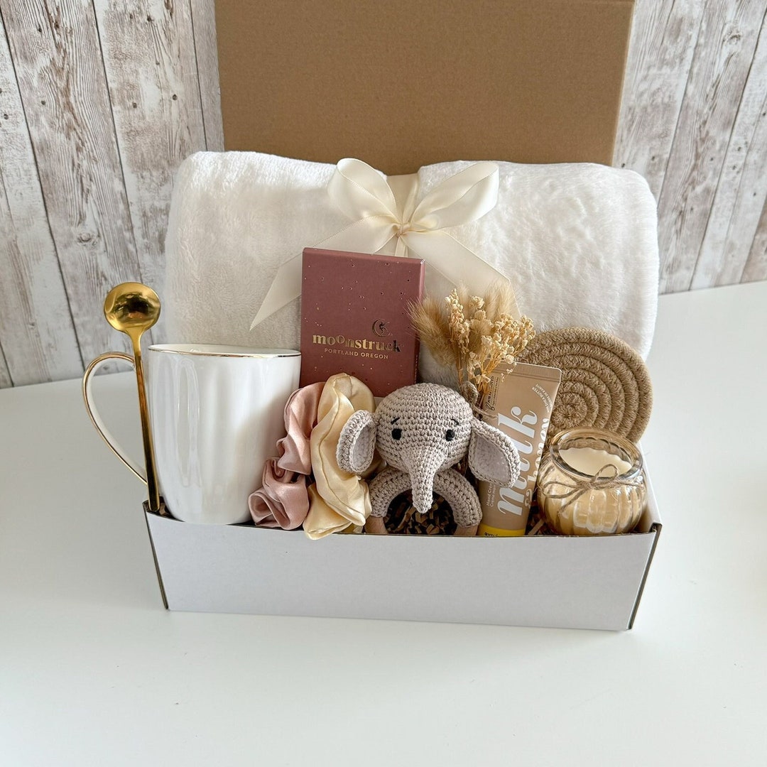 New Parents Gift Box, New Baby Gift Basket, Postpartum Care Package ...