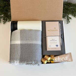 New Employee Welcome Gift Box, Employee Appreciation Gift, Corporate ...
