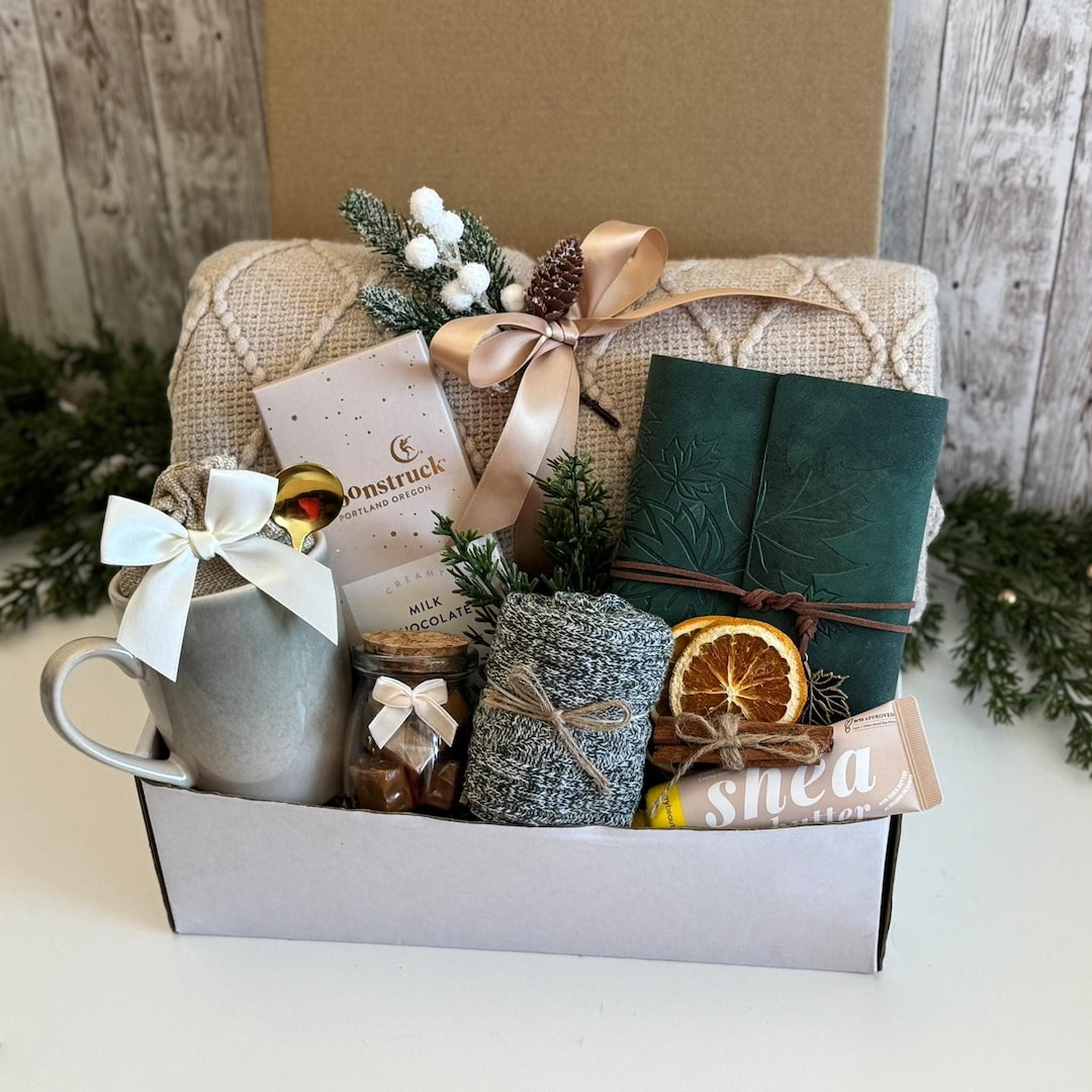 Christmas Gift Box, Cozy Hygge Gift Box, Gift Box for Women, Winter ...