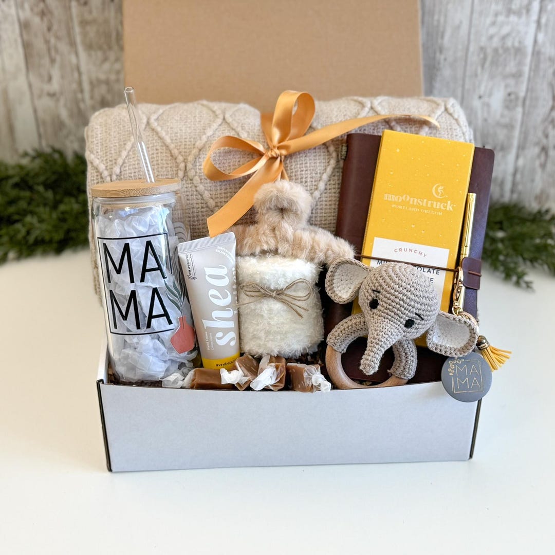 Pregnant Mom Gift Box, Pregnant Care Package, New Mom Care Package ...