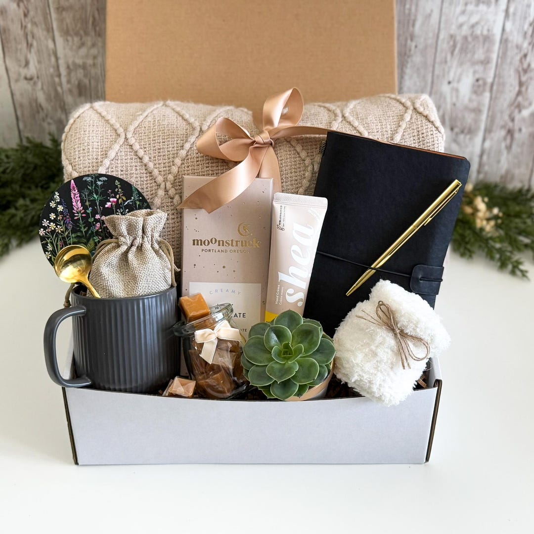 Sending a Hug Gift Box, Birthday Gift Basket for Women, Spring Gift Box ...