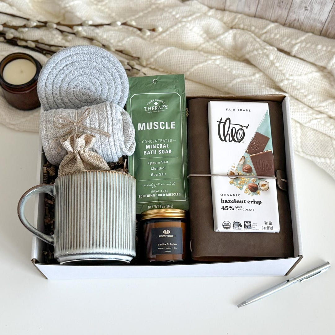 New Employee Welcome Gift Box, Employee Appreciation Gift, Corporate ...