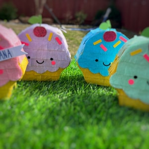 Cupcakes, Muffins, Mini Piñatas, Piñatas - Etsy