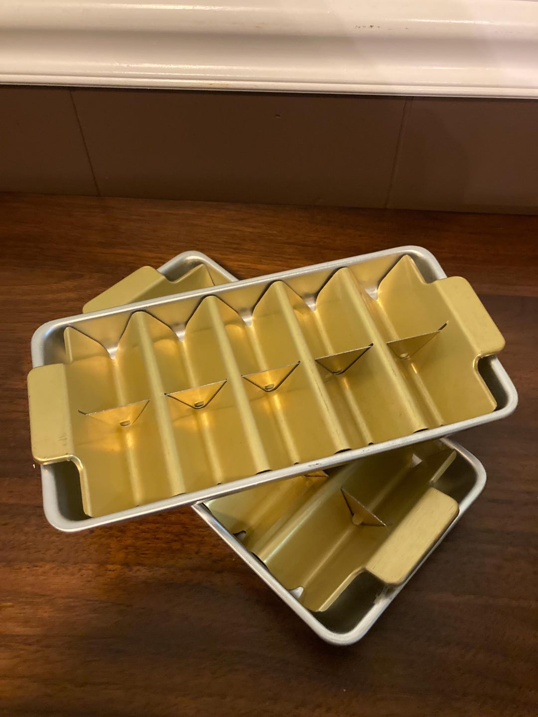 Set of 2 Vintage 1950s Mid Century Gold and Silver Triangle Shape ...
