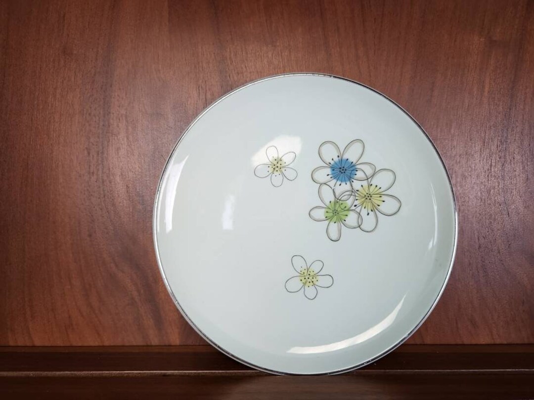 Nobility Permaware Mist Salad Plate Atomic Floral Light Green Tinted ...