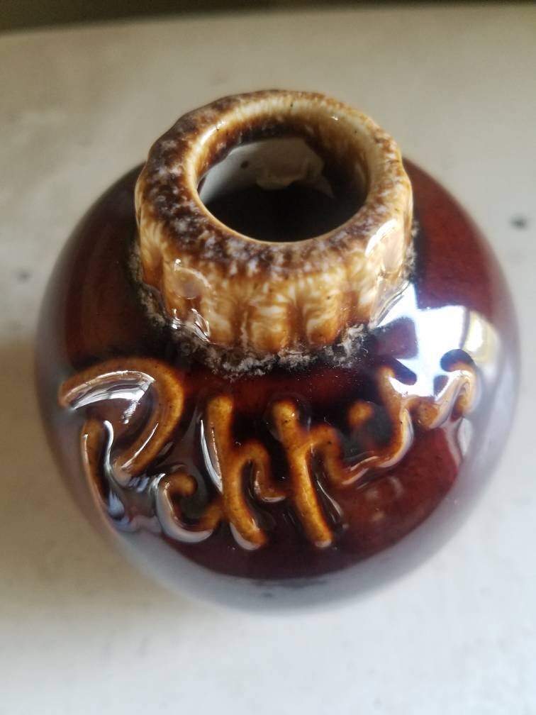 Hull Shaker Set Brown Drip Jug Shakers With Embossed Salt and Pepper - Etsy