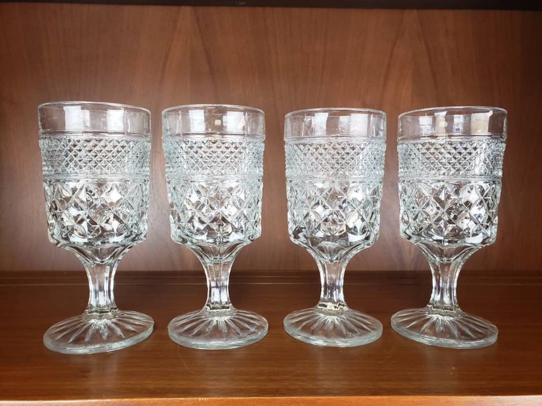 Anchor Hocking Wexford Crystal Water Goblets or Wine Glasses Set of 4 ...