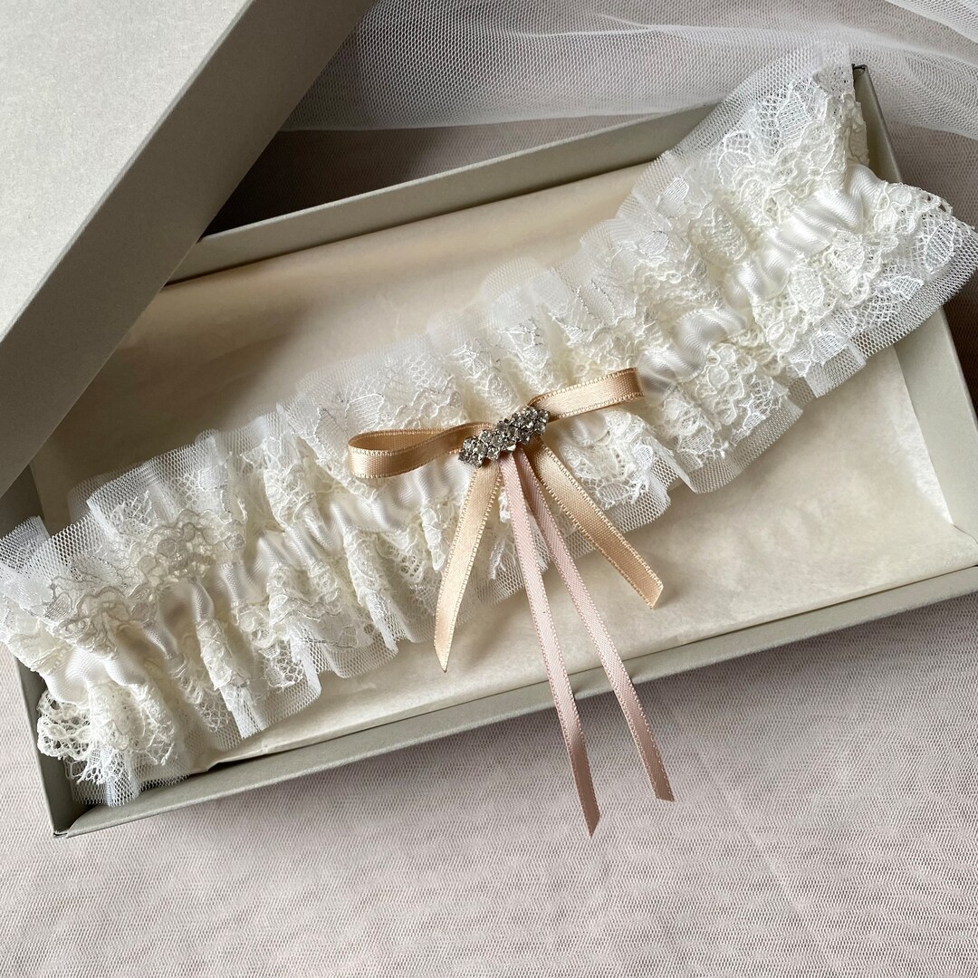 Bridal Ivory Garter, Wedding off White Garter, Luxury Tulle Garter With ...