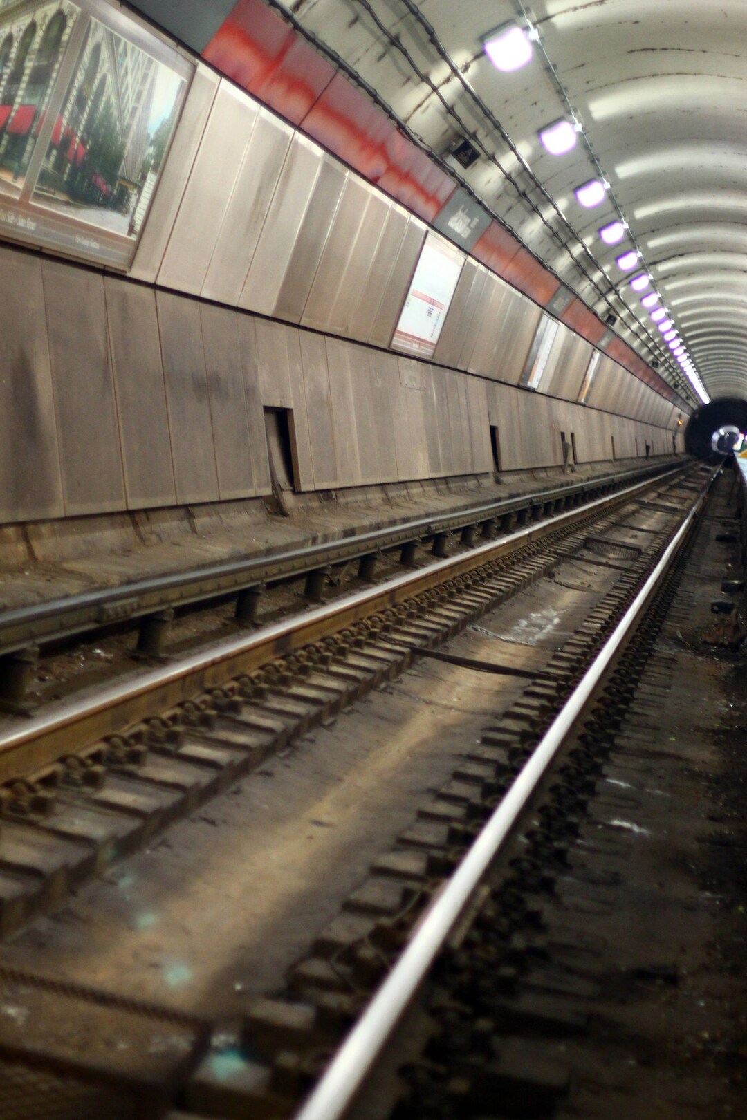 Chicago's Subway Train Photo, Third Rail, Wall Art Print, Chicago Urban ...