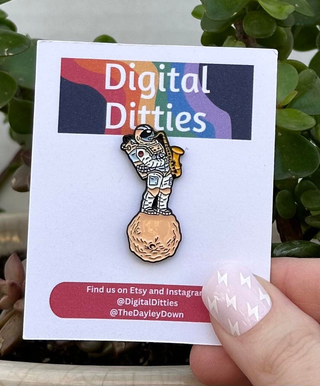 Astronaut Saxophone Moon Pin Space Musical Instrument Fun Gift Gift for ...