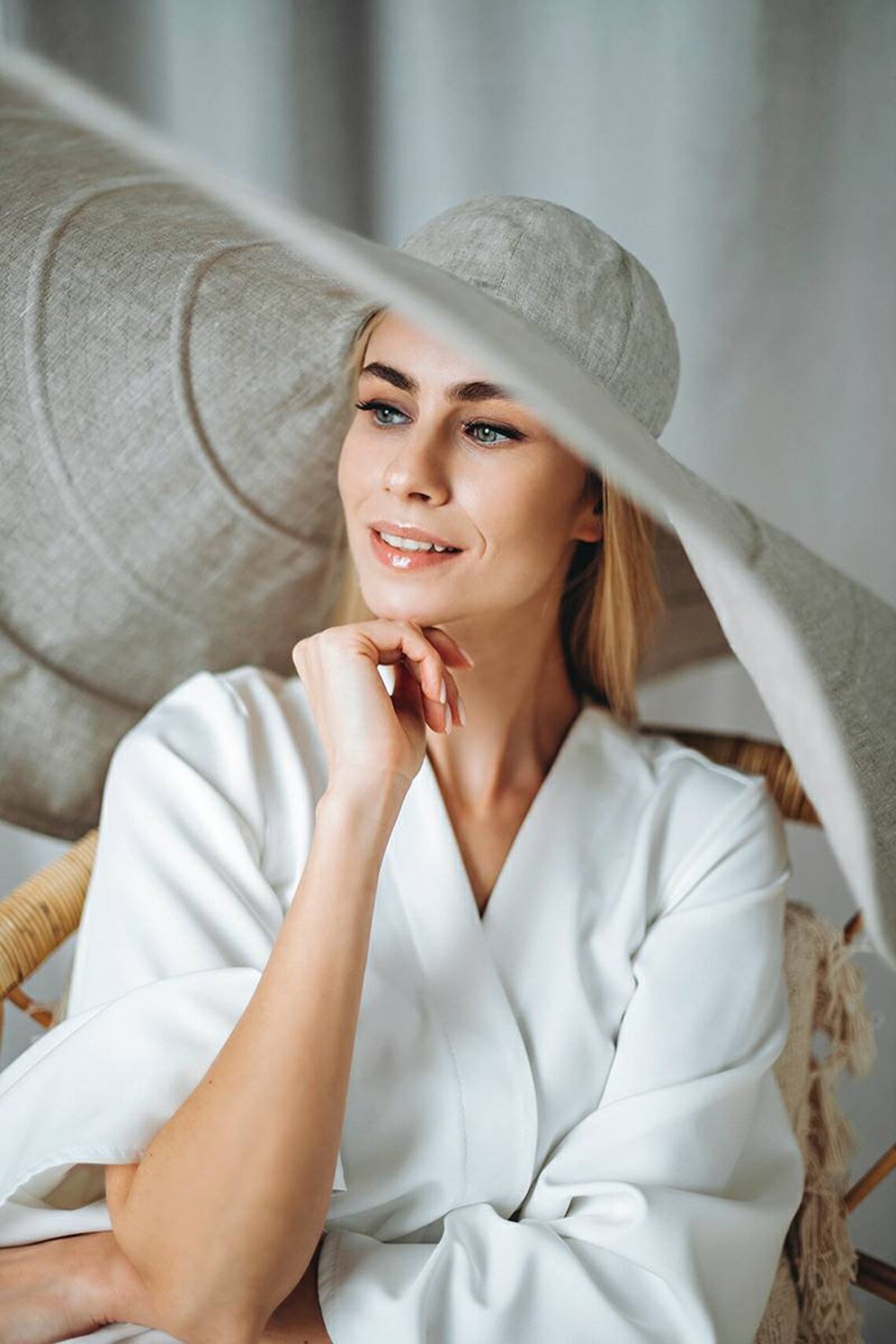 Broad-brimmed Hat,hat With a Wide Brim,hat for Photosession,women's Hat ...