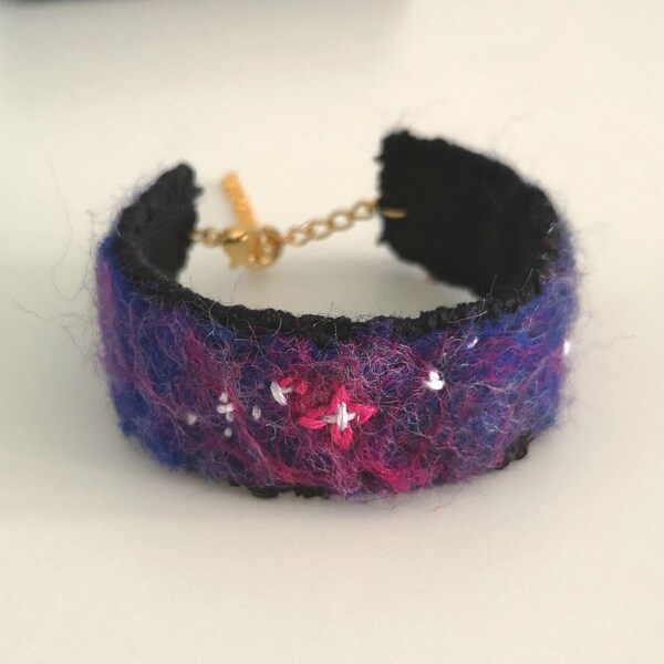 Wool Bracelet - Etsy