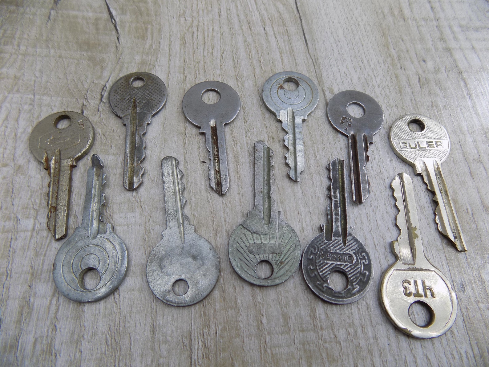 Keys lot 11 pcs Wholesale Antique Keys for craft and decor Old | Etsy