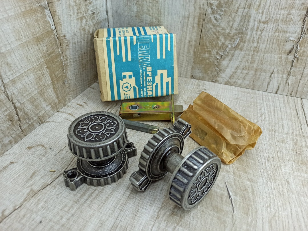 Vintage Bronze Door Knob Set: Rhombus Medieval Castle Handle - Etsy