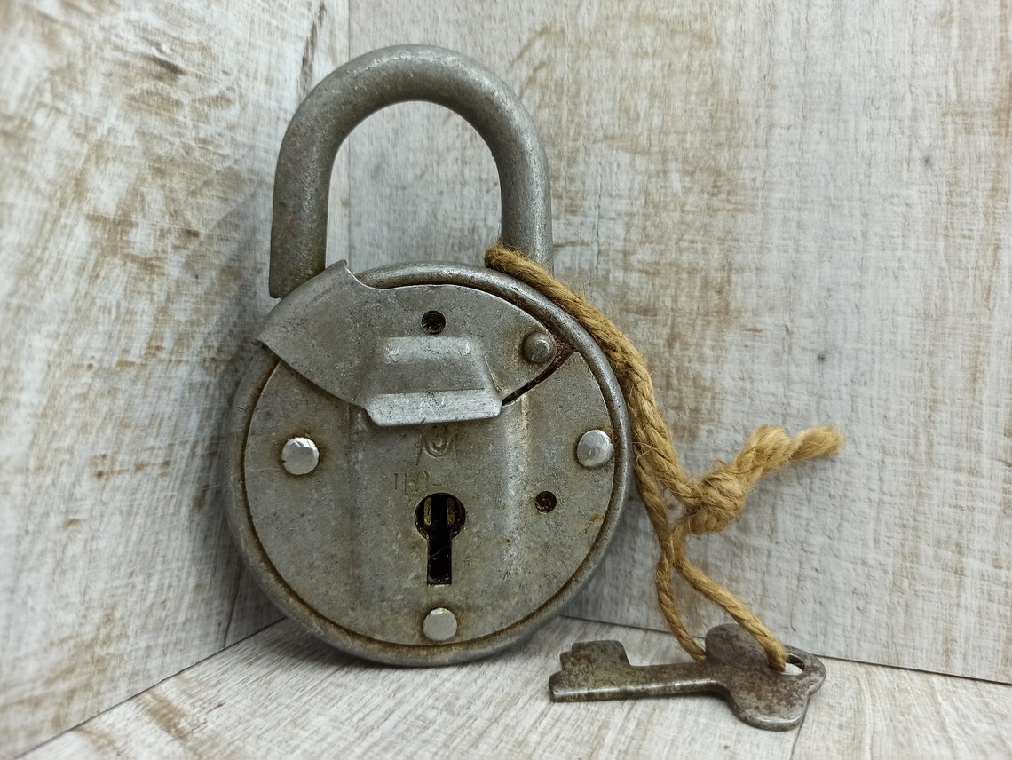 Large Ancient padlock Black Antique lock Big padlock Rustic | Etsy