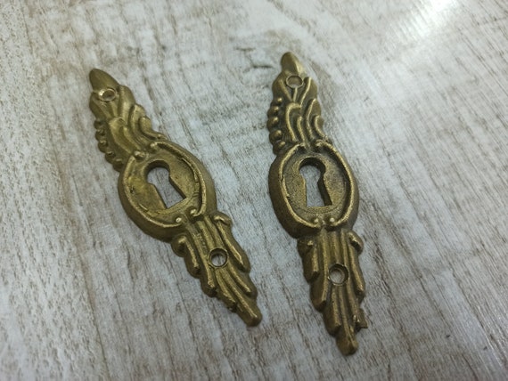 Vintage keyhole Metal Drawer Pulls with Key Hole bronze | Etsy