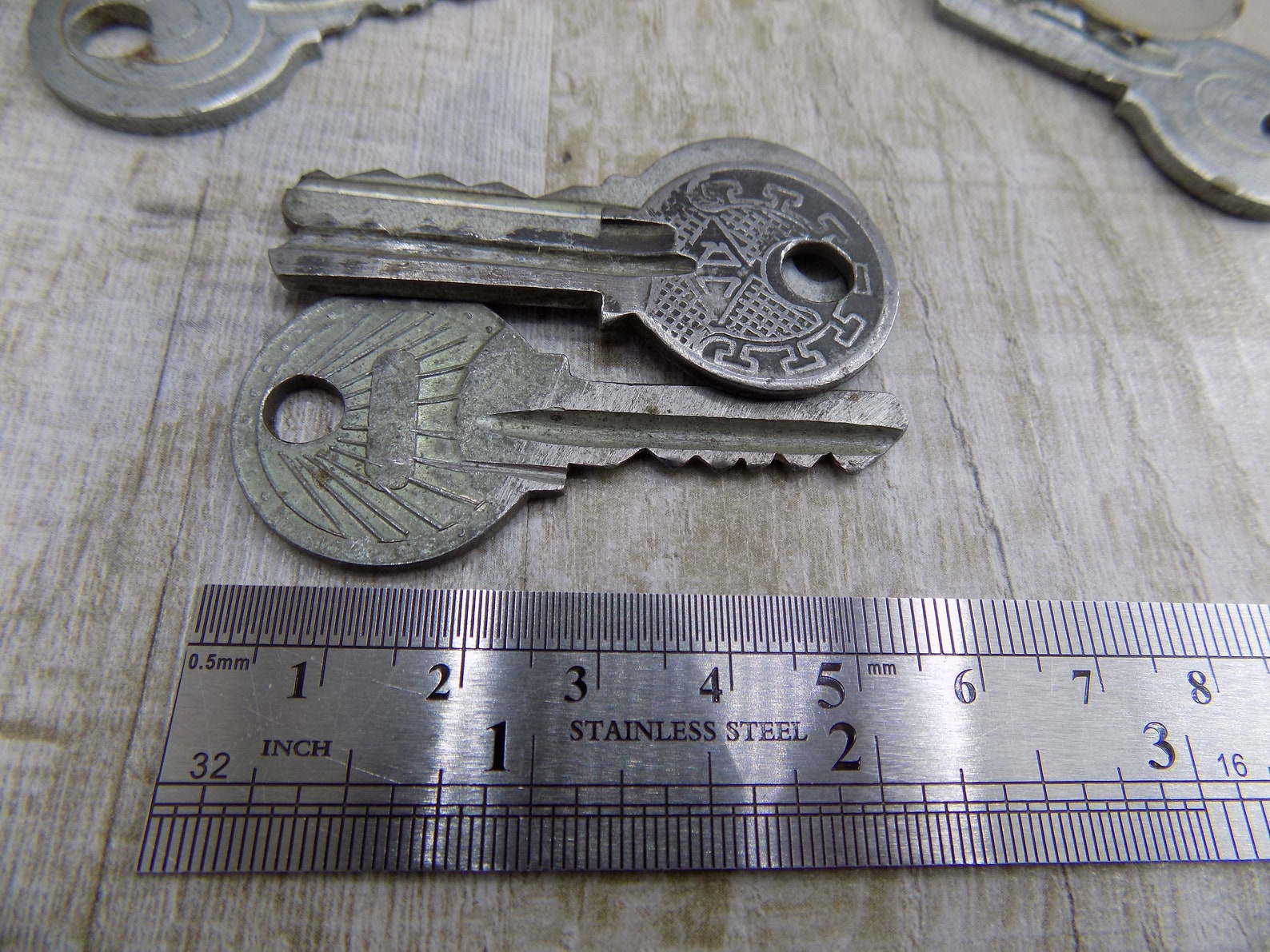 Keys lot 11 pcs Wholesale Antique Keys for craft and decor Old | Etsy