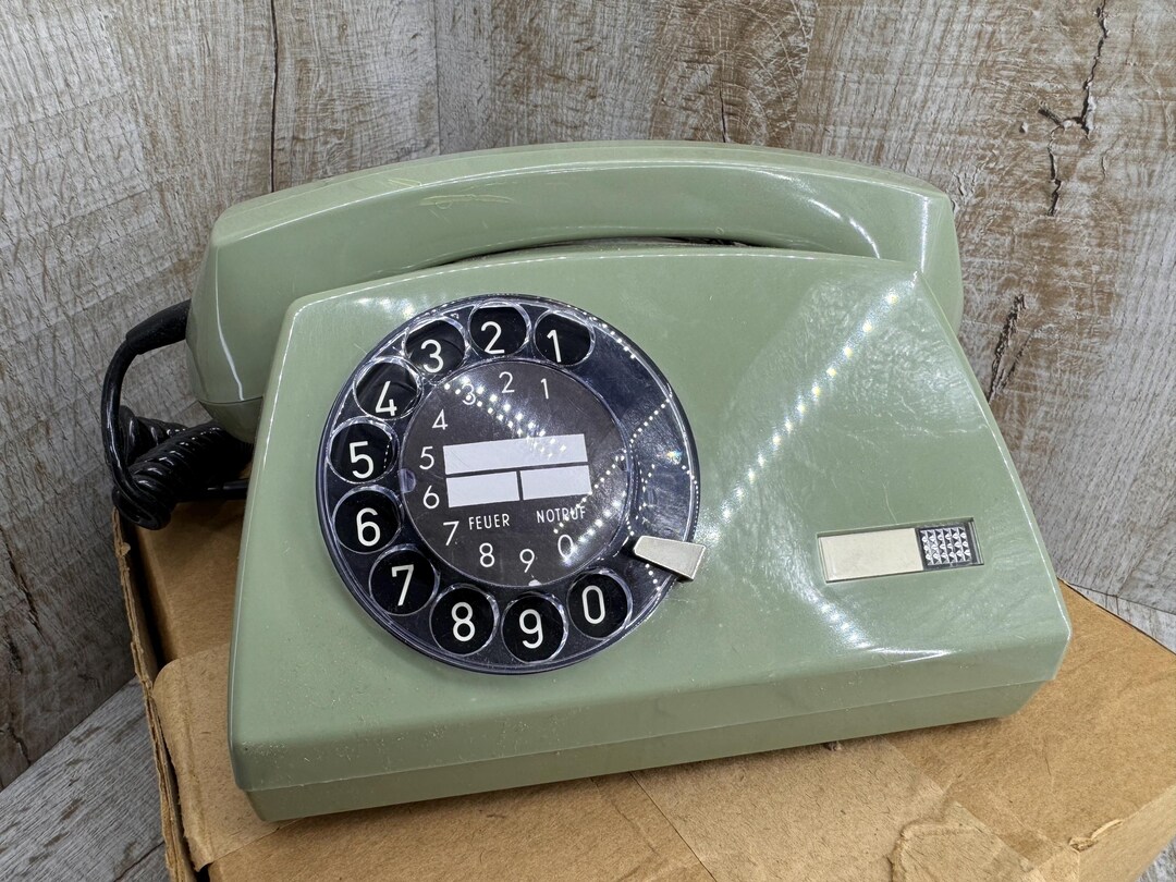 Disc Rotary Phone Vintage Telephone Set Old Desk Telephone Disc Phone ...