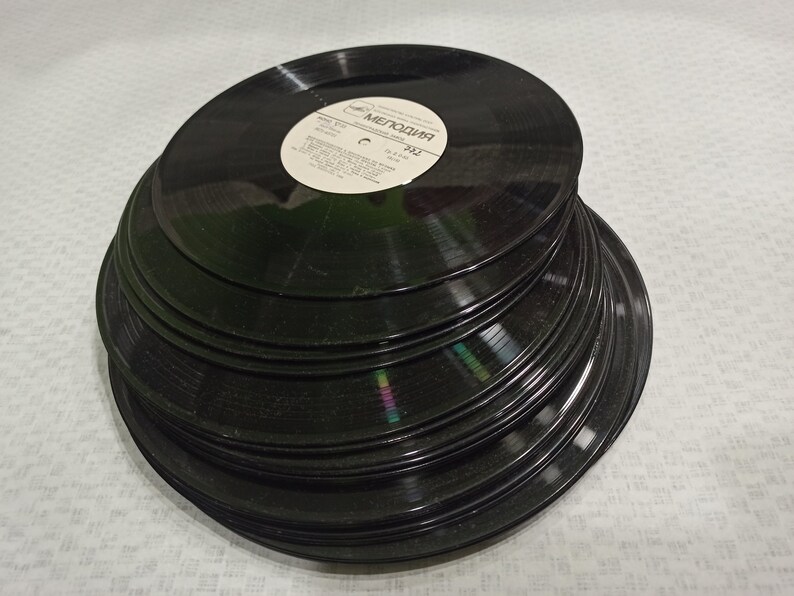 Vinyl Records 5 15 10 Vintage Round Repurposing Records Diy - Etsy