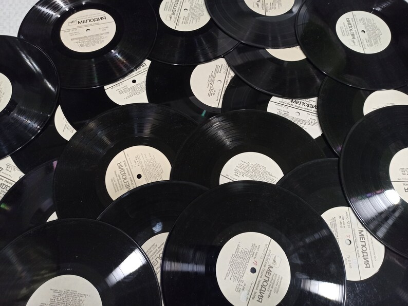 Vinyl Records 5 15 10 Vintage Round Repurposing Records Diy - Etsy