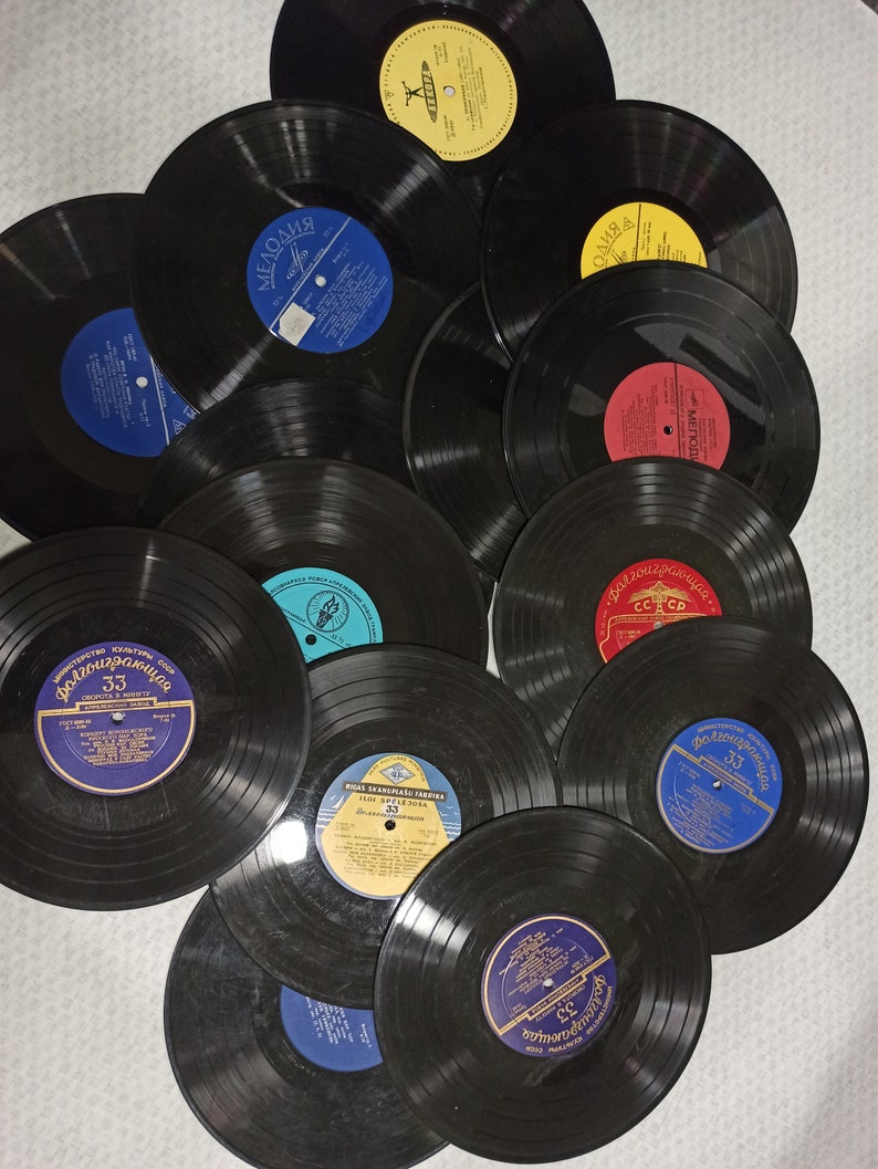Vinyl Records 5 15 10 Vintage Round Repurposing Records Diy - Etsy