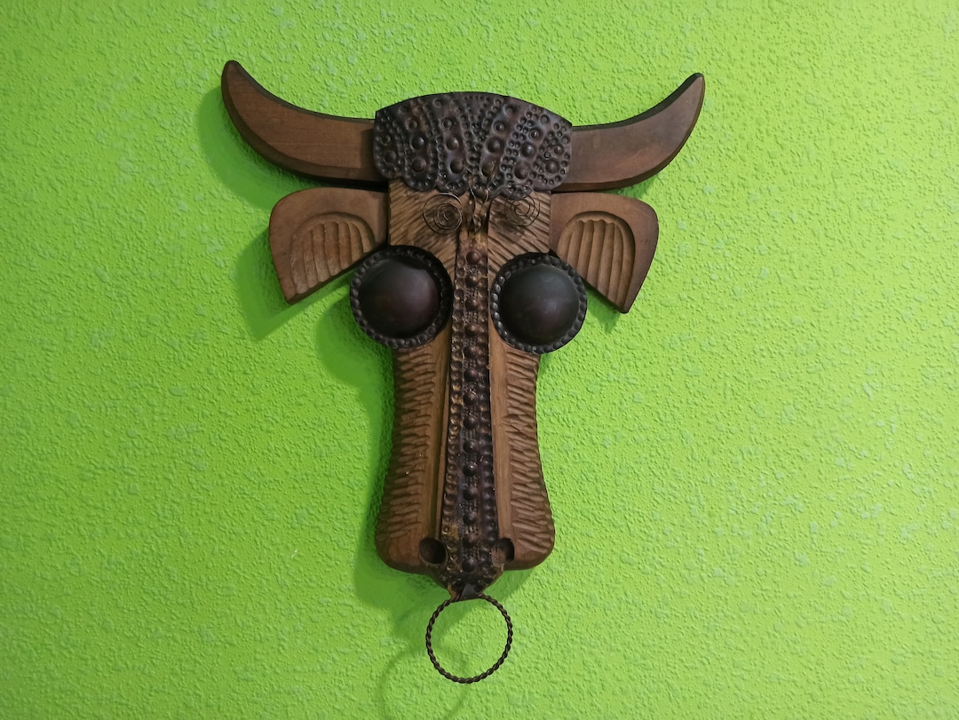 Cow Head Vintage Decor Cow Coat Hook Ring Giant Bull Wooden Scary Wall ...