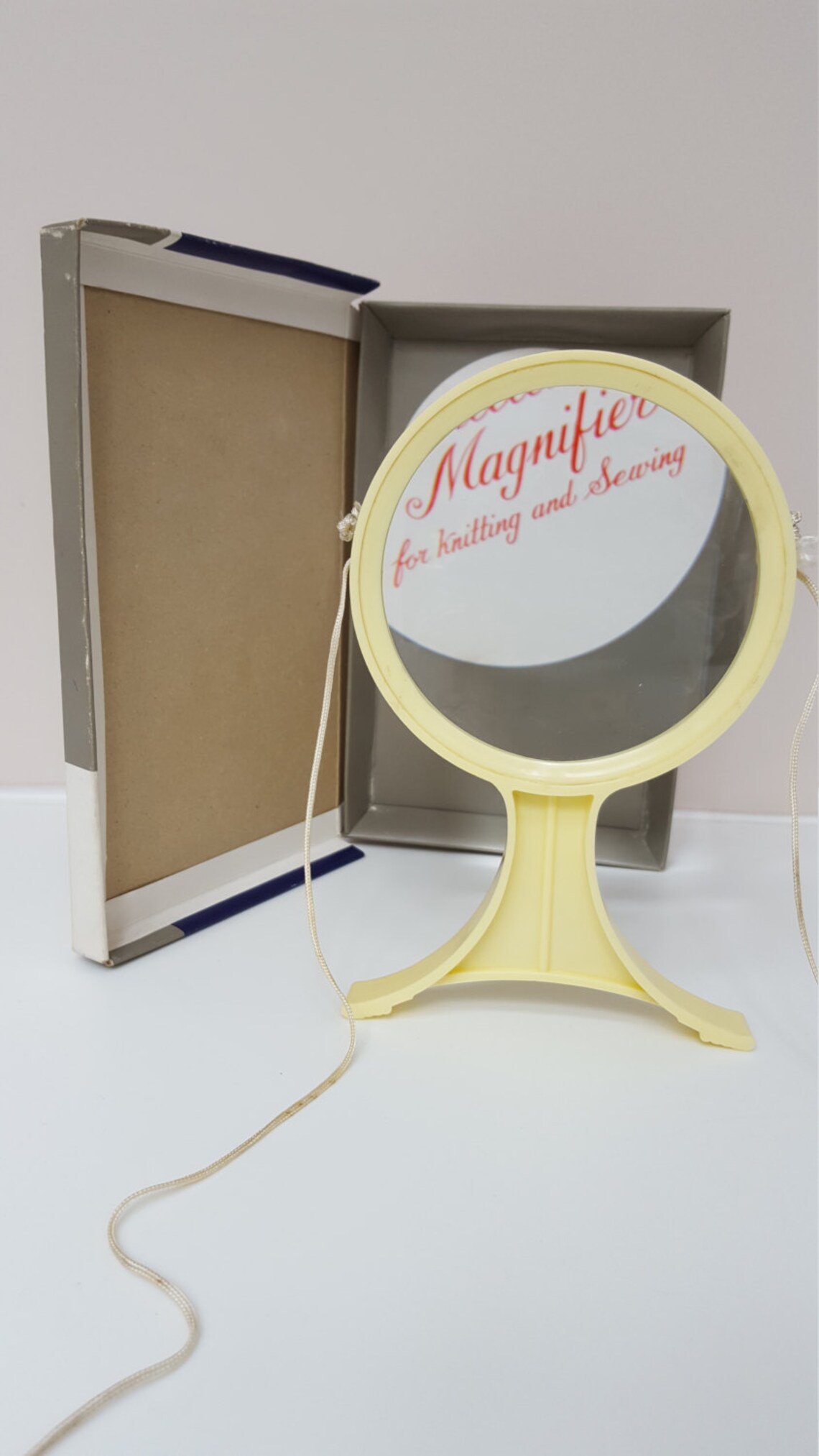 EIKOW Magnifying Glass for Knitting and Sewing, Vintage Hands Free ...
