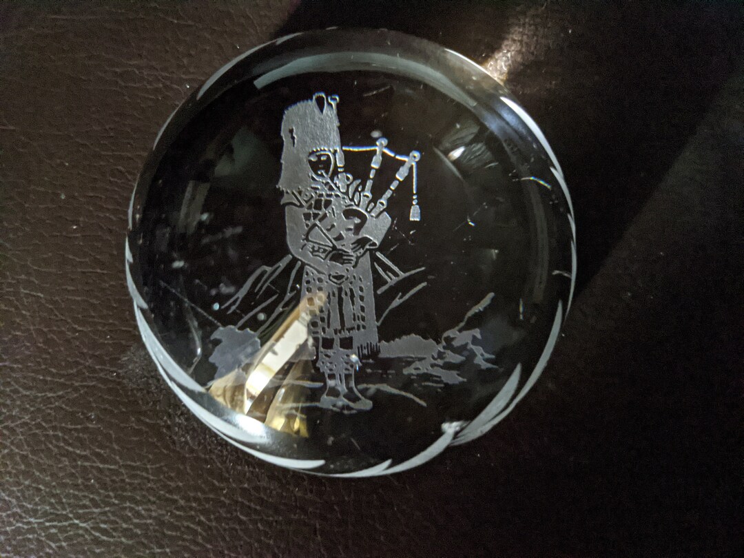 Edinburgh Crystal, Paperweight, Scottish Piper, Made in Scotland ...