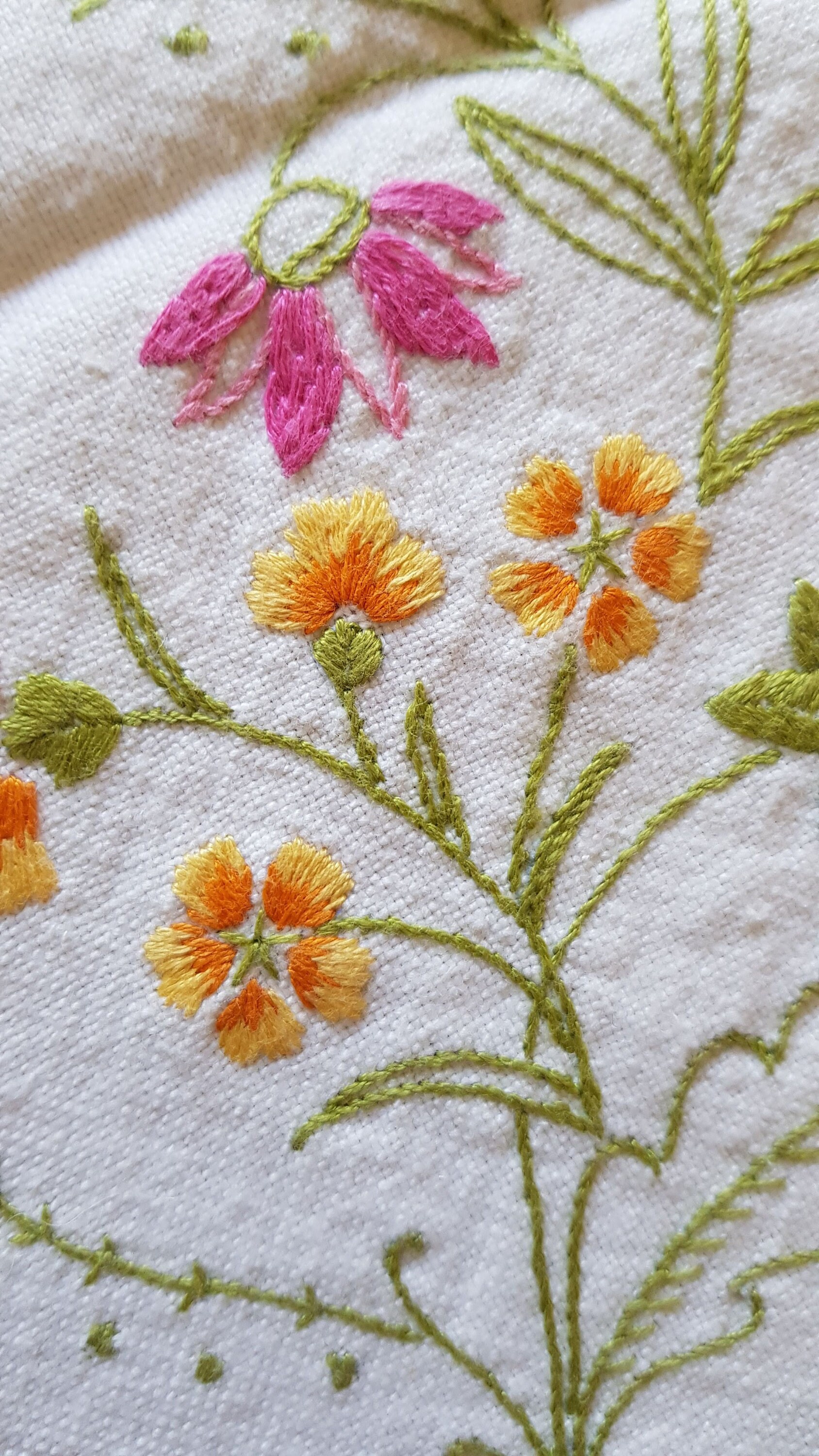 Vintage Hand Embroidered Tea Cloth Floral Tablecloth Small - Etsy UK