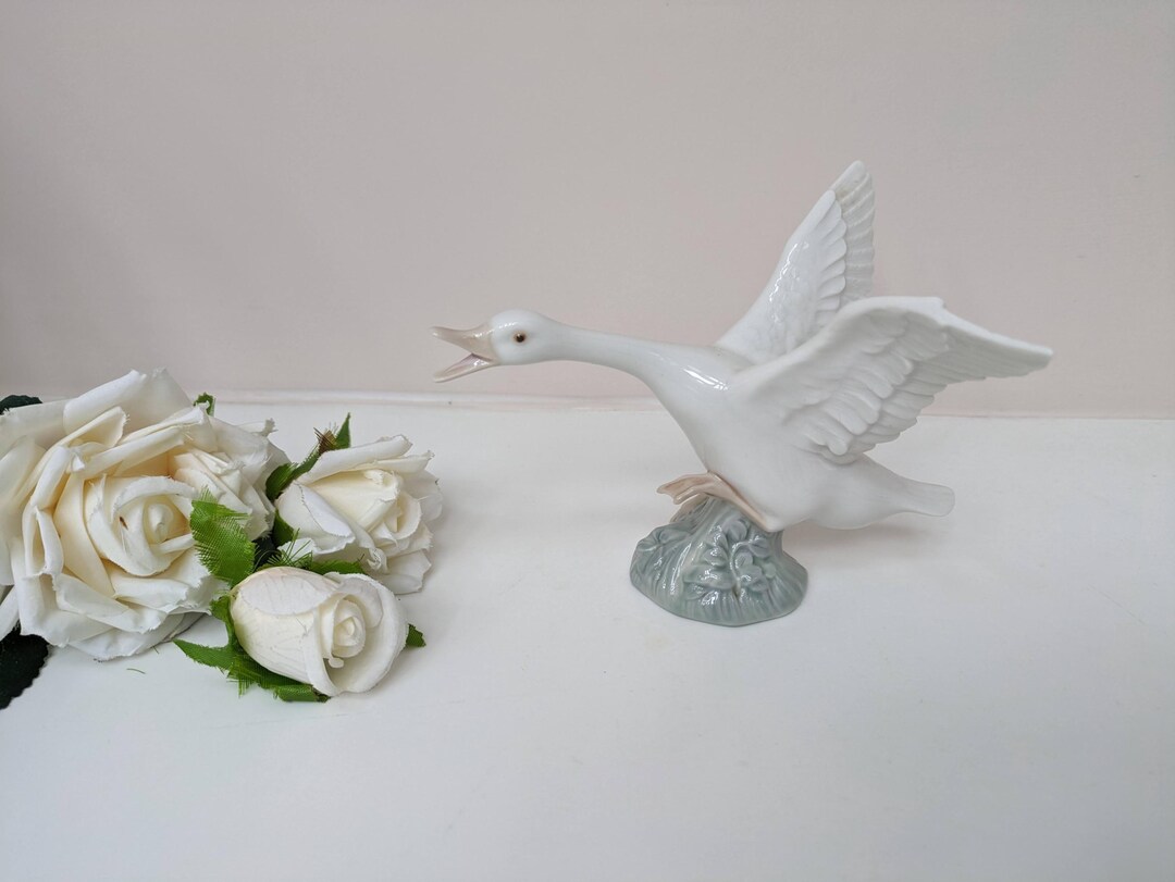 Lladro, Goose Figurine, Goose Taking Flight, Bird Figure, Spanish ...
