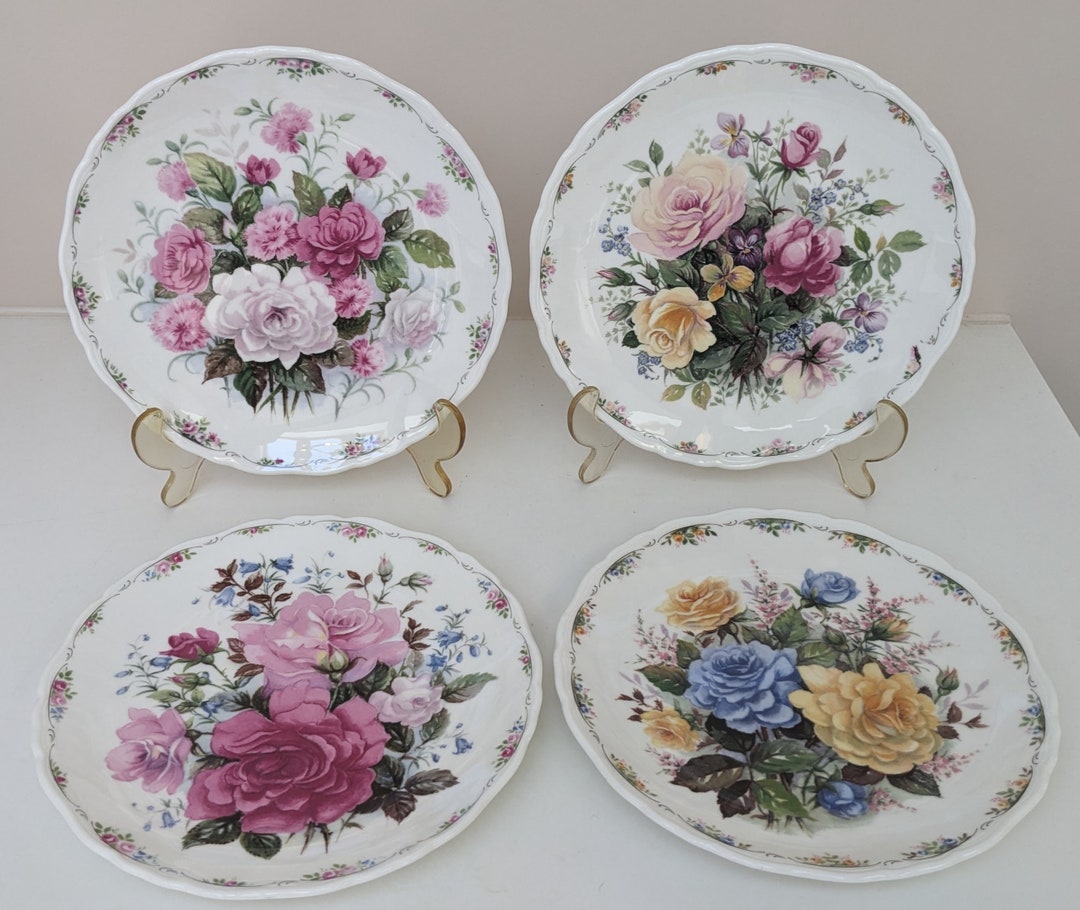 Royal Albert Collectors Plate, the Rose Garden Collection, Blue Moon ...