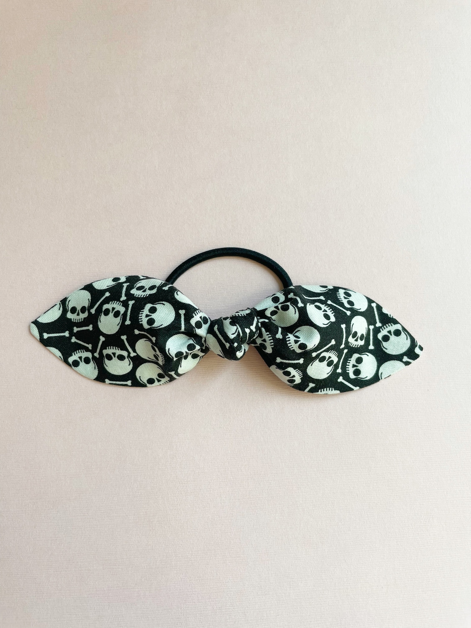 Skull Hair Bow. Skull Hair Clip. Skulls Hair Tie. Skull Hair - Etsy