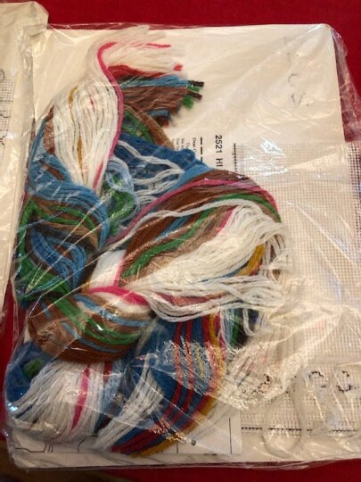 Creative Circle Silk Screen Canvas Long Stitch Wool Yarn Kits Rascal ...