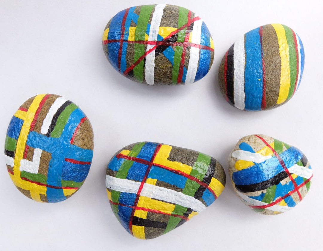 Geometric Shapes on Painted Pebbles - Etsy