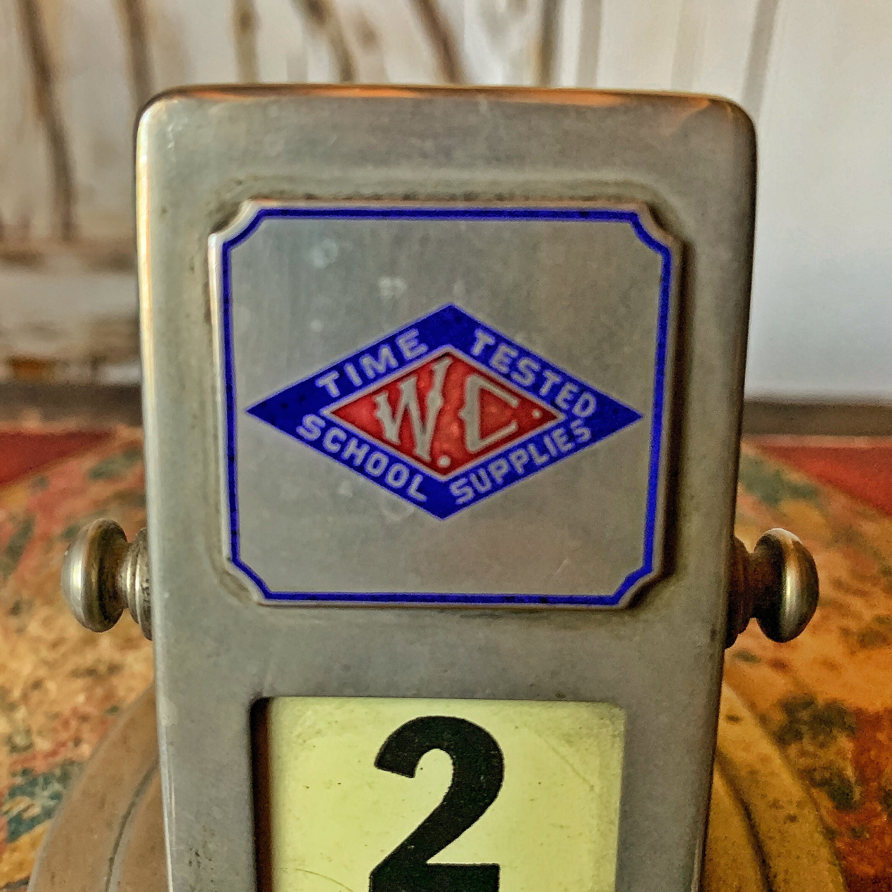 Vintage Perpetual Flip Calendar - CALENDAR